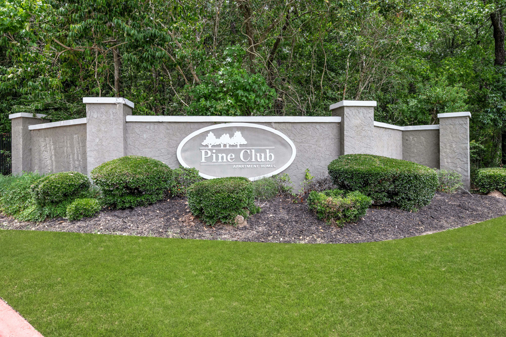 Pine Club | Beaumont, TX